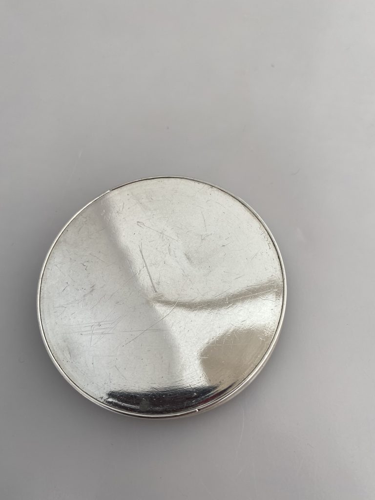 An 18th century silver Freedom box, circa 1770. - Iain Marr Antiques